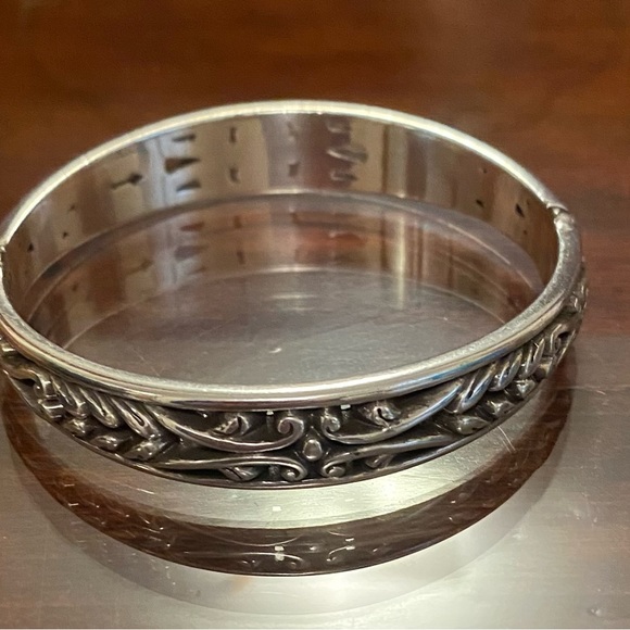 Brighton | Jewelry | Brighton Bangle | Poshmark